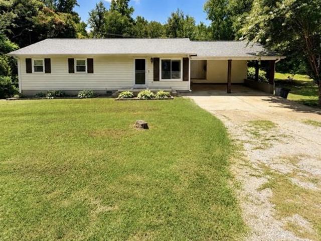 241 Shoals Ave, Killen, AL 35645