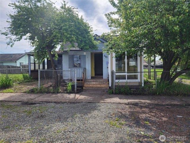 241 SW 10th St, Chehalis, WA 98532