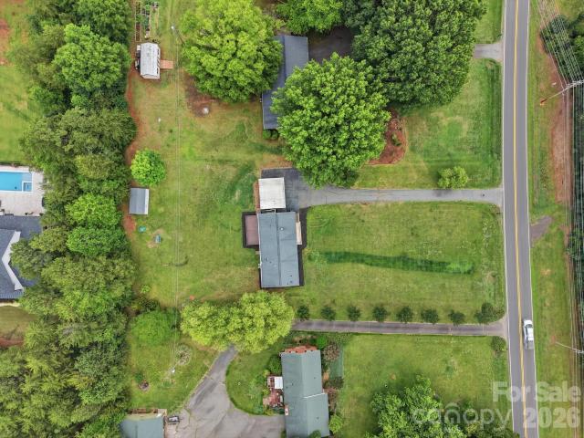 241 Presbyterian Road