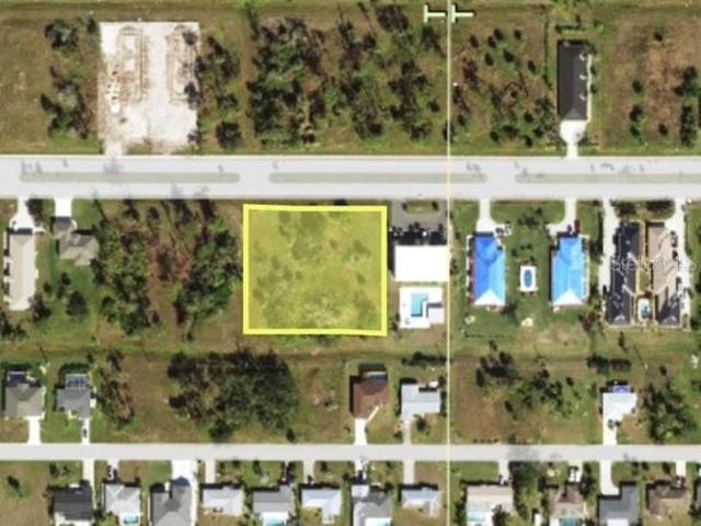 241 Rotonda Blvd W, Rotonda West, FL 33947