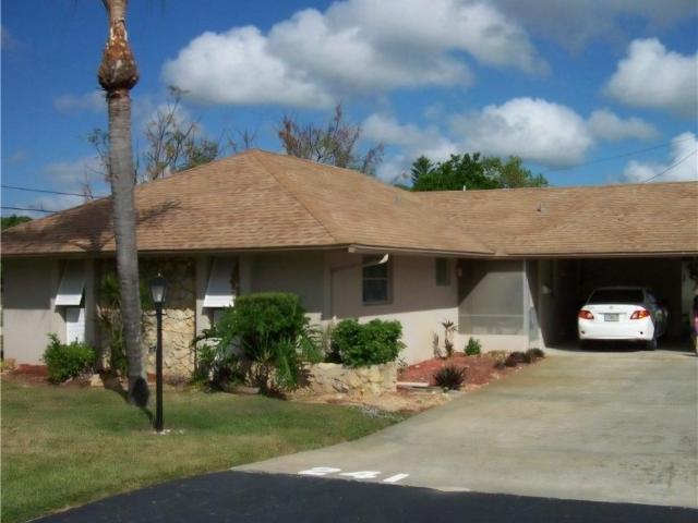 241 Thistle Ct, Lehigh Acres, FL 33936 | MLS #2026001