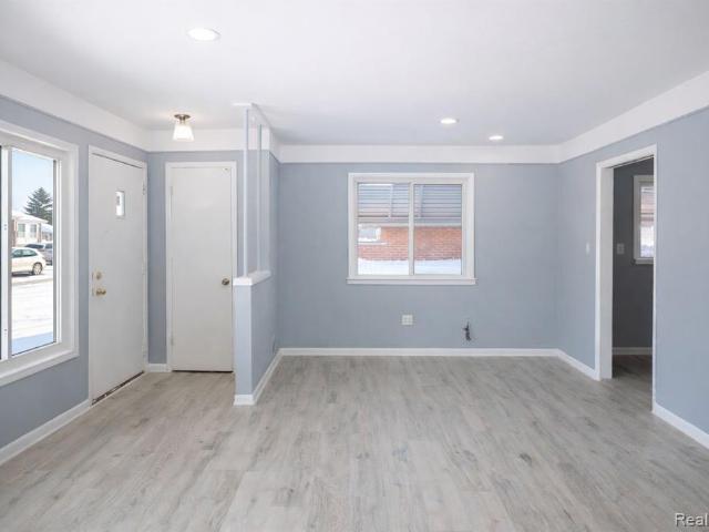 24245 Prairie Lane