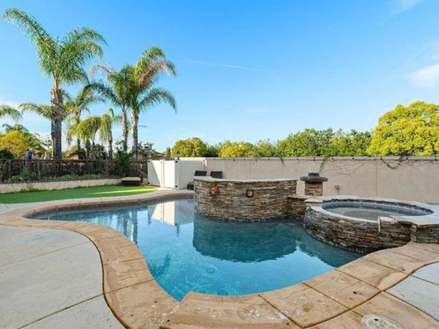 24248 Golden Mist Dr, Murrieta, CA 92562
