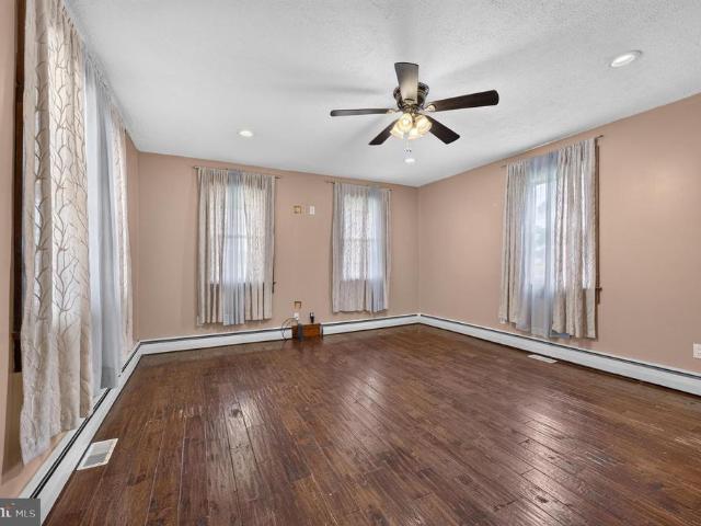 2424 Main Road