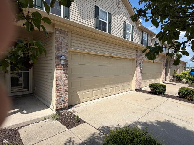 2424 Boyer Lane