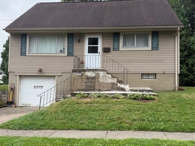 2424 Cooledge Ave, Akron, OH 44305