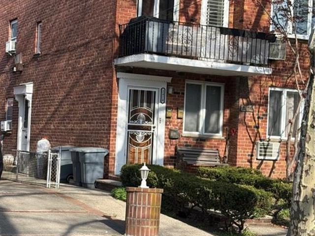 2424 East 63rd Street