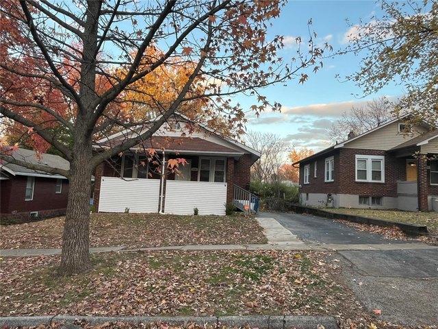 2424 Gothland Ave, Saint Louis, MO 63114
