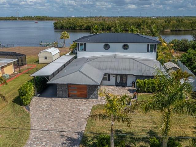 2424 Harbour Dr, Punta Gorda, FL 33983 | MLS #C7522 | Compass