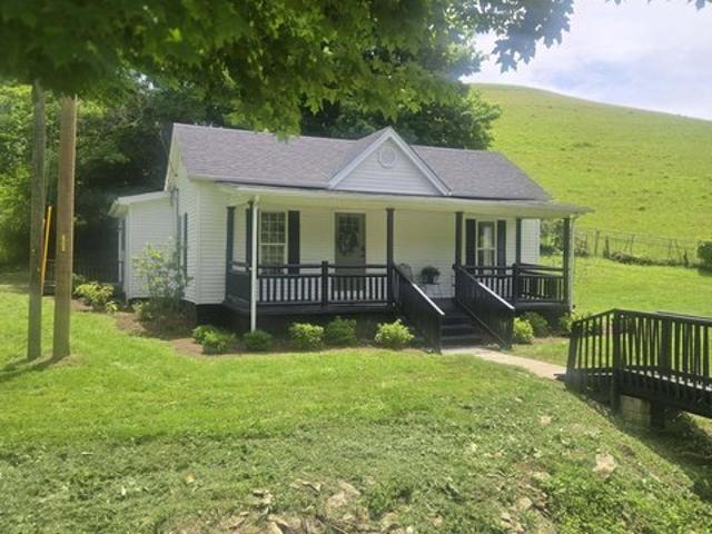 2424 Kirksville Rd, Lancaster, KY 40444