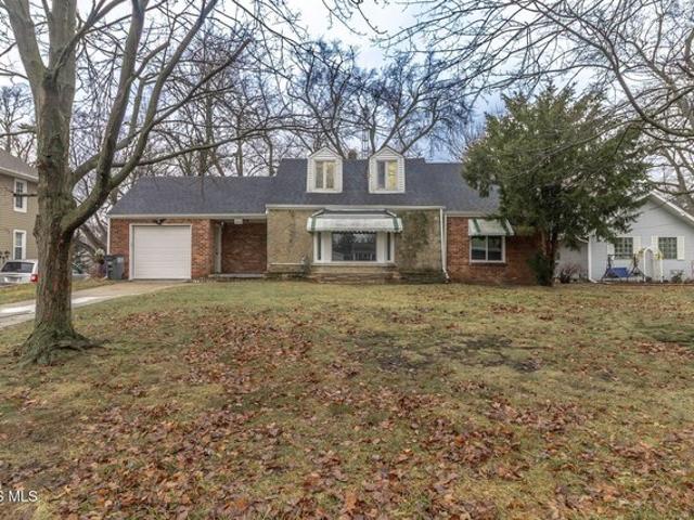 2424 Lark Ave, Toledo, OH 43613