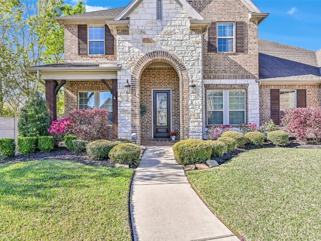 2424 Prairie Mist Lane