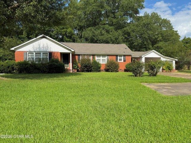 2424 Veterans Memorial Blvd N, Eupora, MS 39744