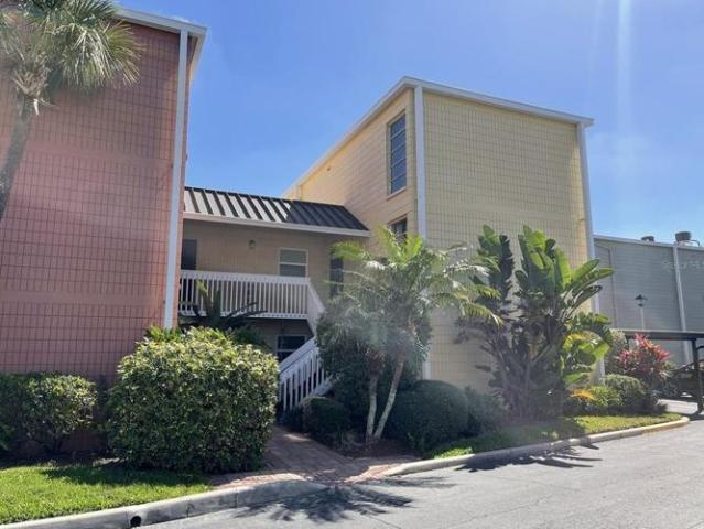 2424 W Tampa Bay Blvd #B201 Tampa, FL 33607