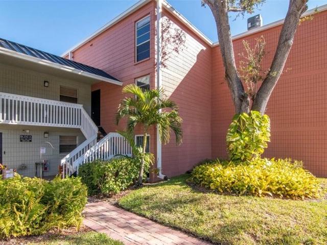 2424 W Tampa Bay Blvd Unit 204, Tampa, FL 33607