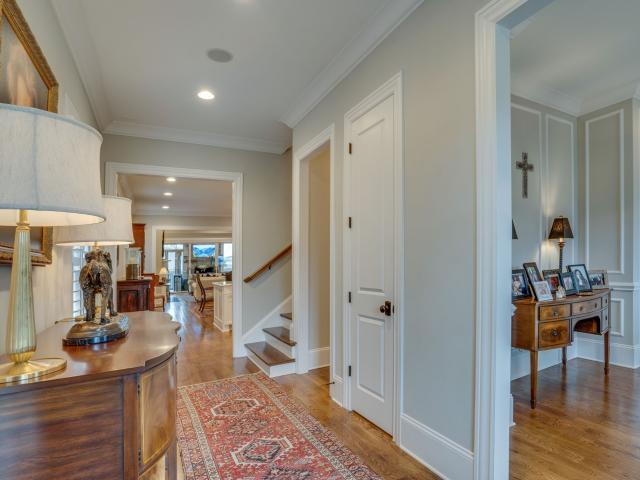 2424A Abbott Martin Rd