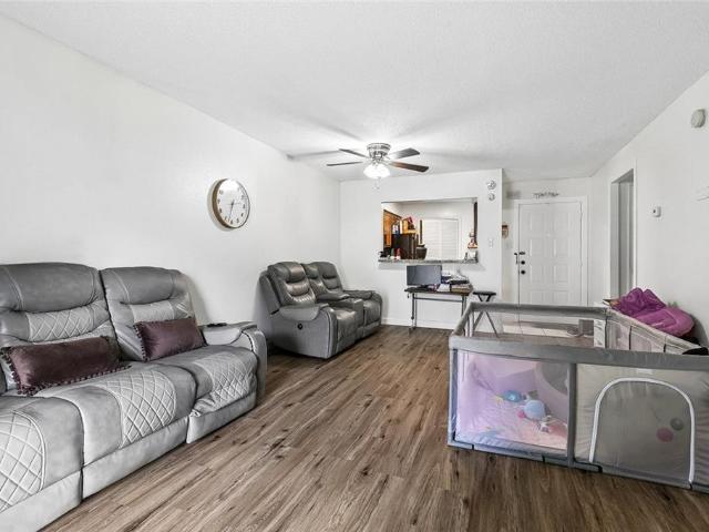 2425 Oxford Place # 136