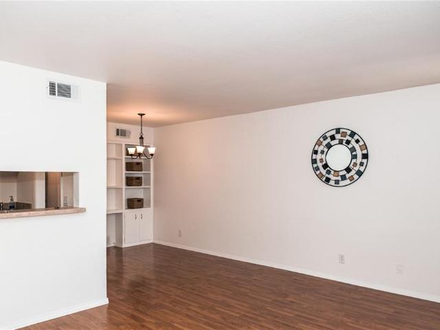 2425 Ashdale Dr # 60