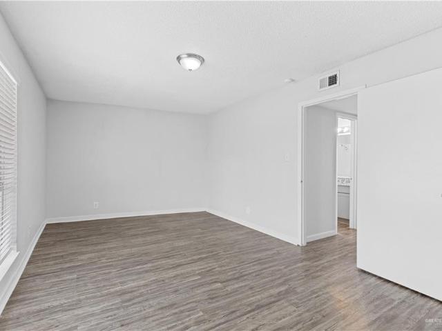 2425 Barnard Road 6 C