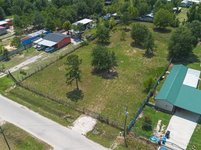 2425 County Road 3479B, Cleveland, TX 77327