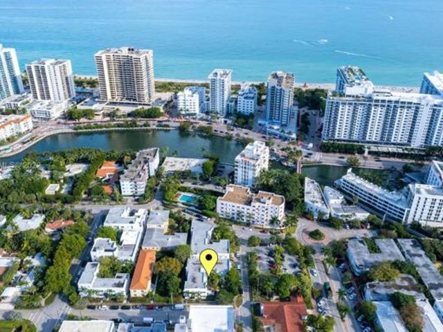 2425 Flamingo Pl #8 Miami Beach, FL 33140
