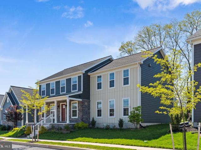 2425 Hawthorne Drive