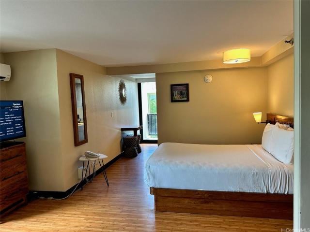 2425 Kūhiō Ave, Unit 410, Honolulu, HI 96815 | MLS #202522 | Compass