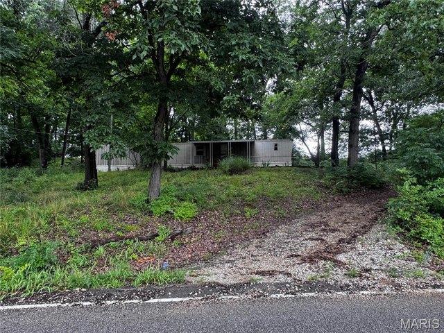2425 Konert Rd, Fenton, MO 63026