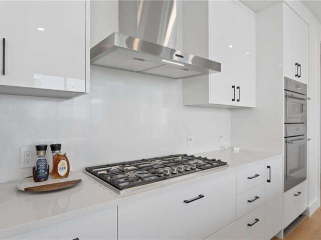 2425 Peachtree Road NE 901