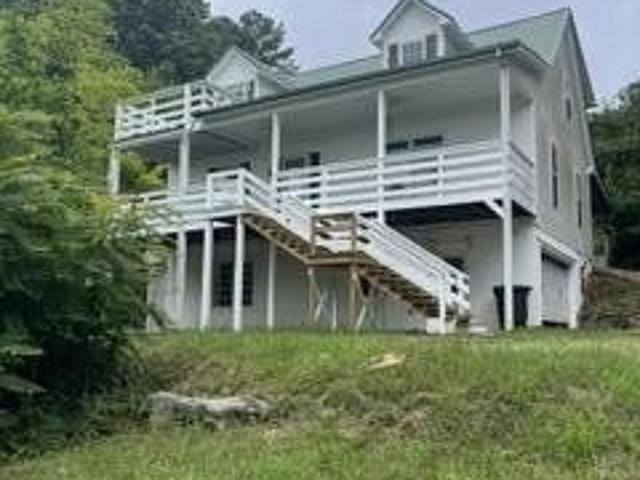 2425 Promise Ln, White Pine, TN 37890