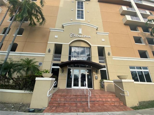 2425 SW 27th Ave, Unit 1008, Miami, FL 33145 | MLS #A12018