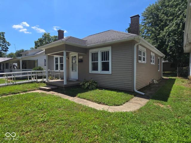 2425 S 6th Street