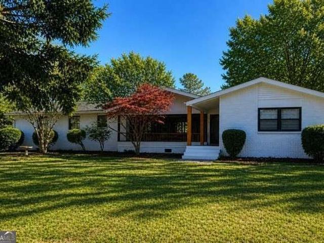 2425 Spratlin Mill Rd, Hull, GA 30646