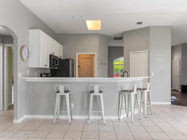2425 Tuscarora Ct, Melbourne, FL 32904 | MLS #1074