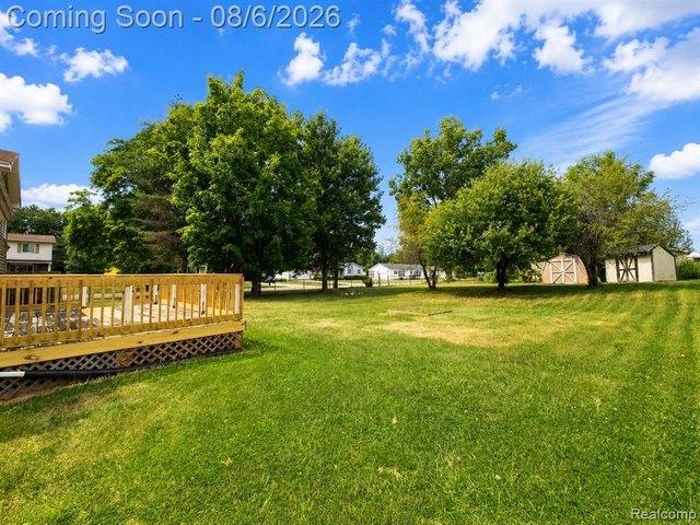 2425 Valley Church Dr, Thetford Township, MI 48420