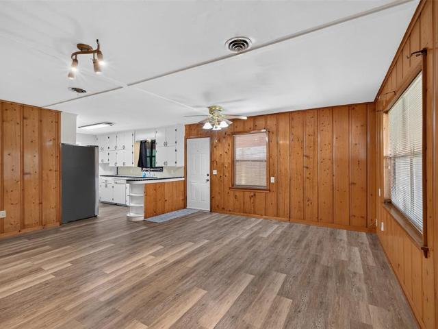 2425 Waverly