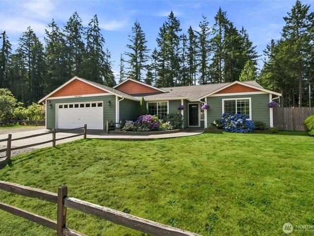 24262 th Ave SE, Maple Valley, WA 98038