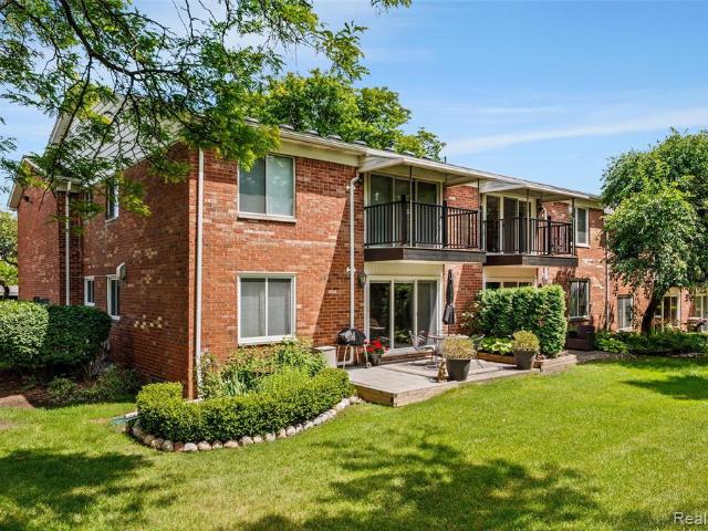 2426 Mulberry Square # 55