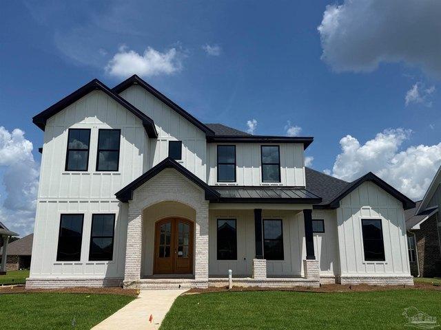 2426 Meeting St, Cantonment, FL 32533