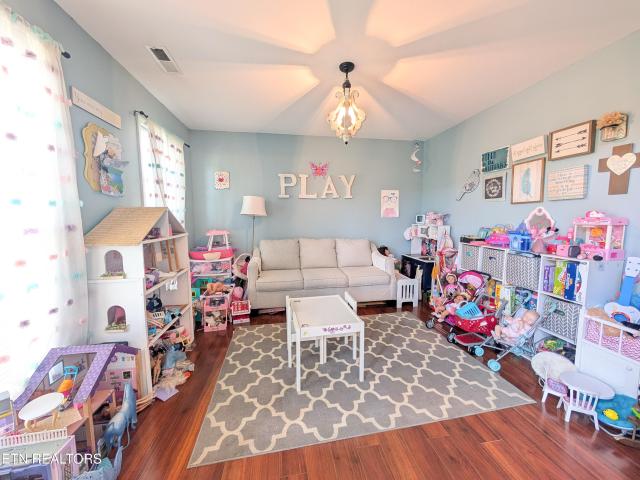 2426 Amber Dawn Lane