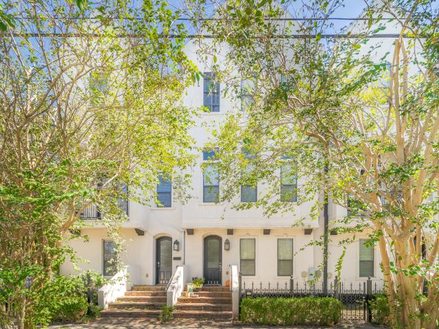 2426 Bevis St, Houston, TX 77008 | MLS #67843 | Compass