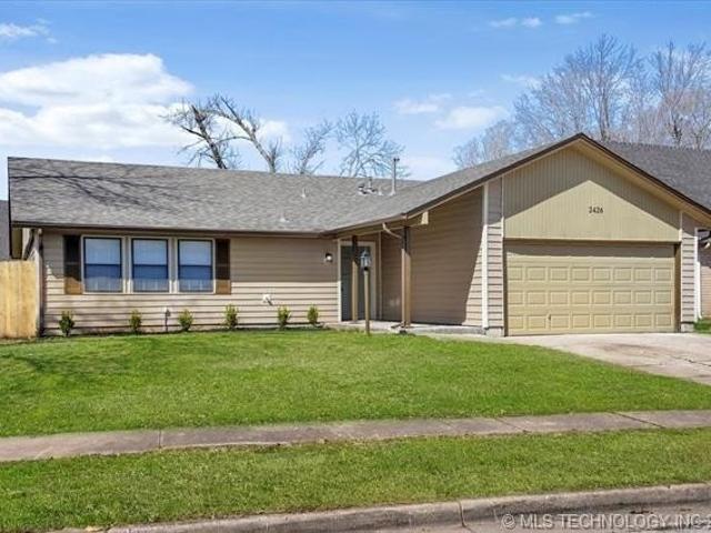 2426 S 104th East Ave, Tulsa, OK 74129