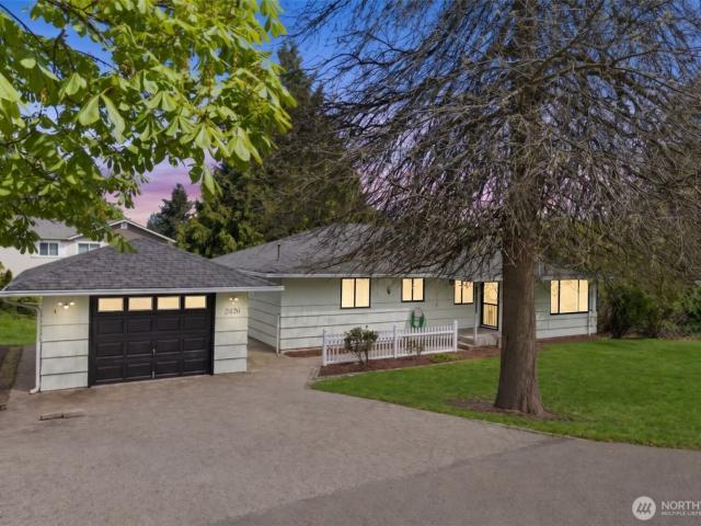 2426 S 142nd St, SeaTac, WA 98168 | MLS #2515 | Compass