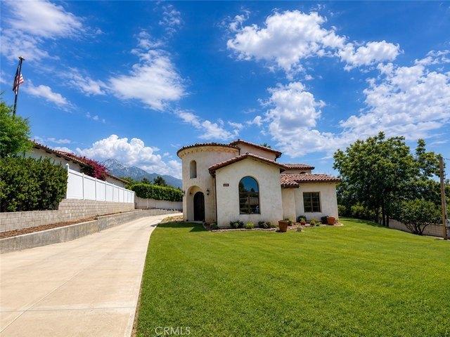 2426 Sierra Dr, Upland, CA 91784