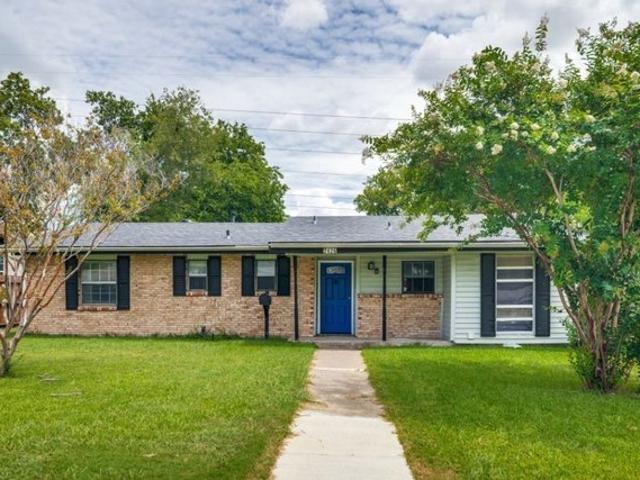 2426 Whit Dr, Mesquite, TX 75150