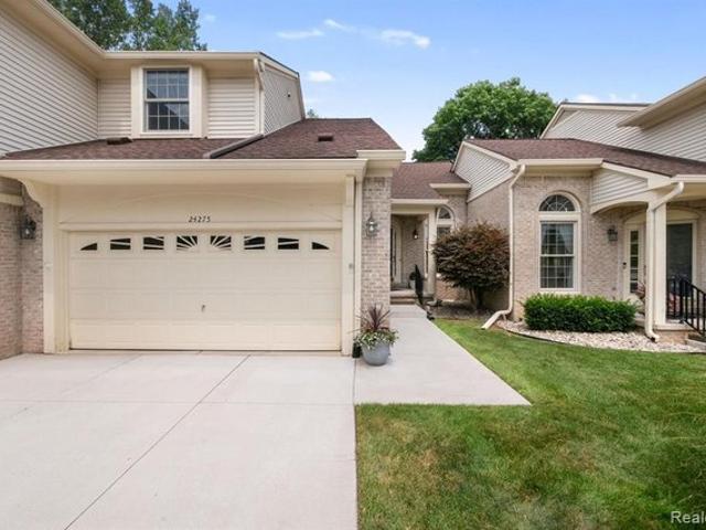 24275 Weathervane Ct, Novi, MI 48374