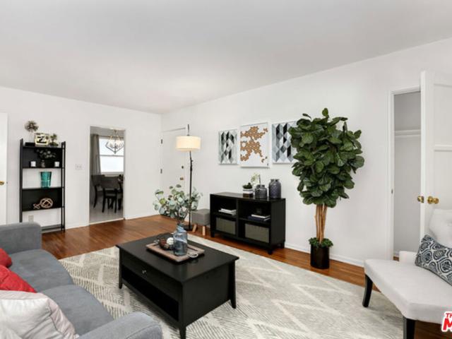 2427 Centinela Avenue G
