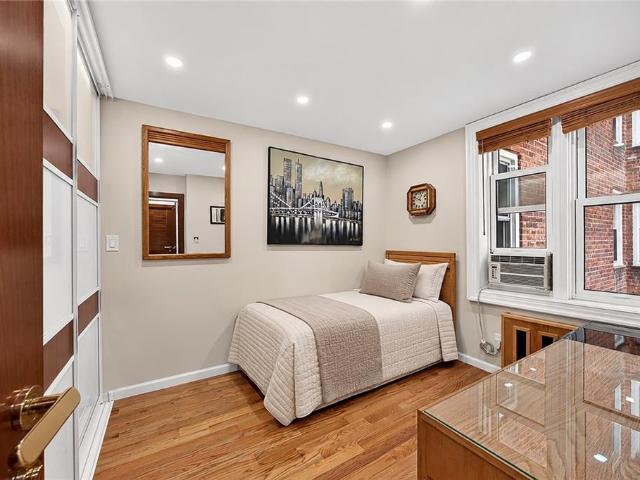 2427 East 29th Street # 3G