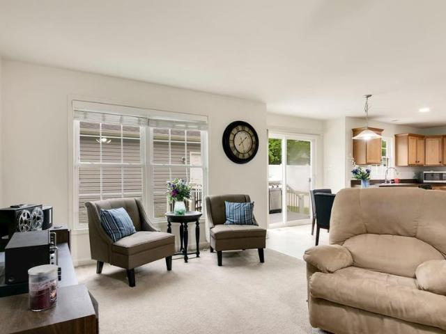 2427 Fort Drive
