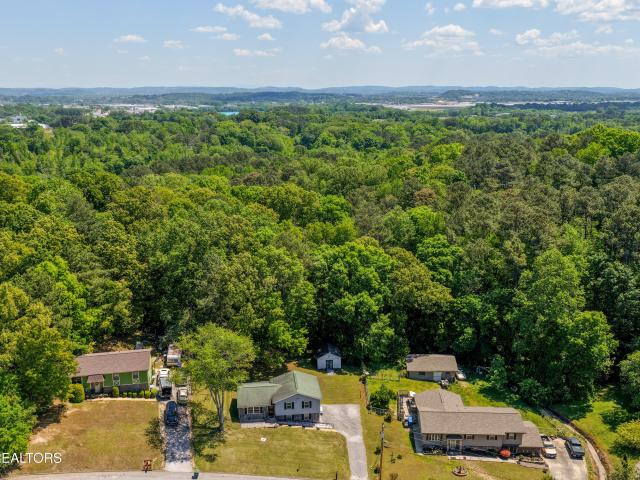 2427 Leann Cir